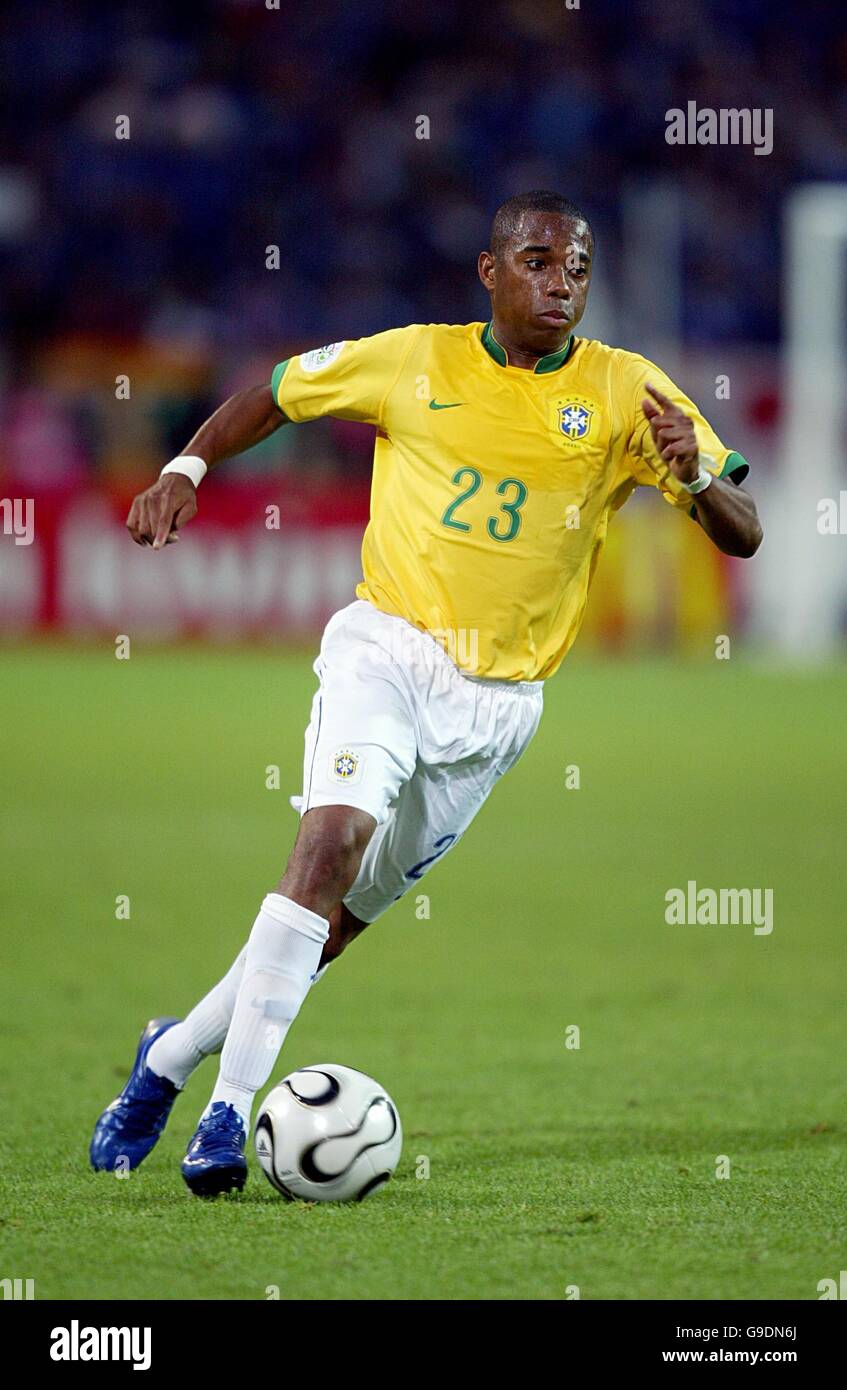 Soccer - 2006 FIFA World Cup Germany - Group F - Japan v Brazil ...