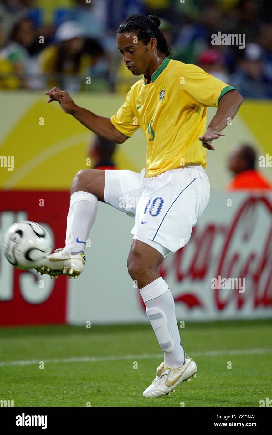 Soccer - 2006 FIFA World Cup Germany - Group F - Japan v Brazil ...