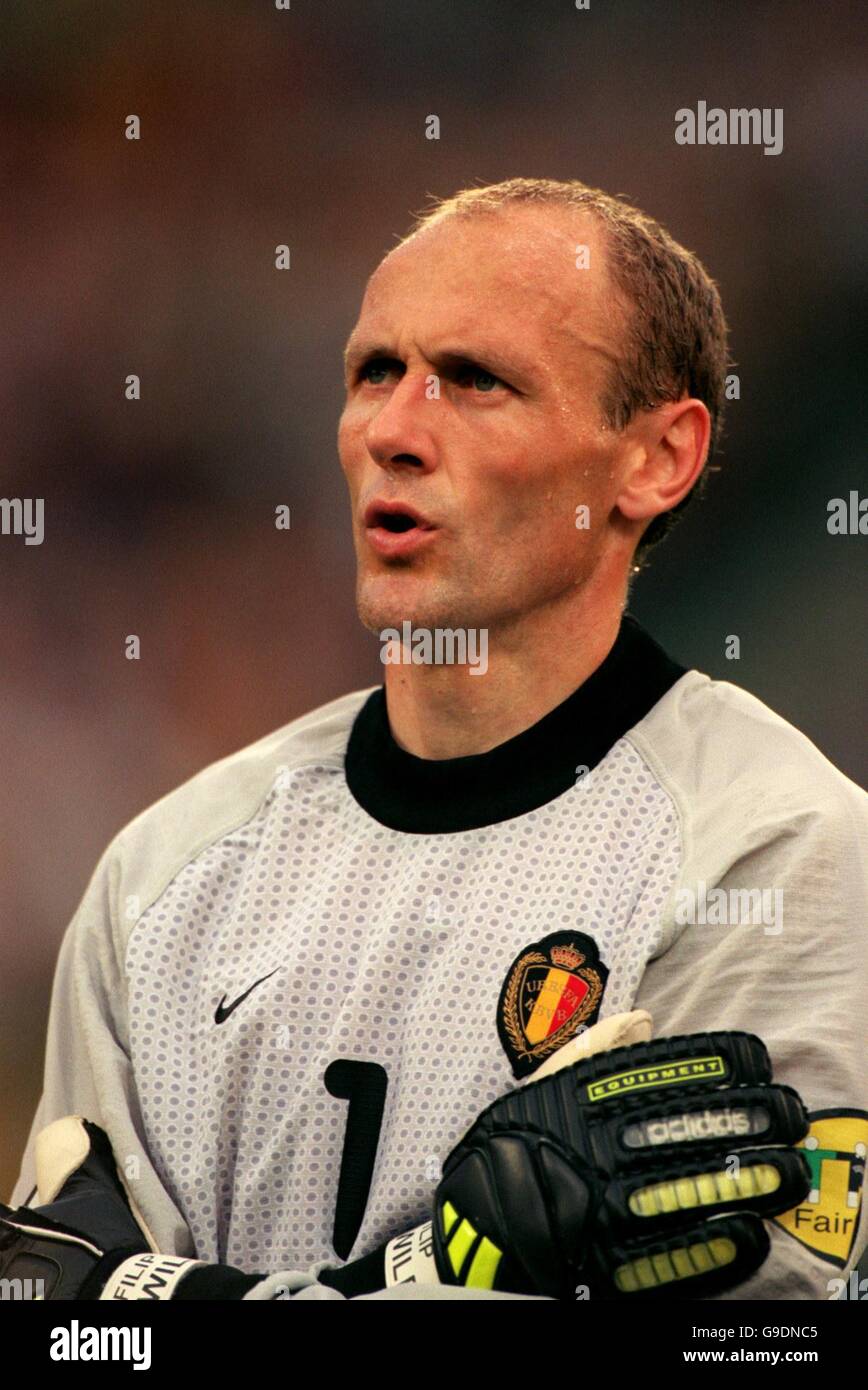 Soccer - Euro 2000 - Group B - Italy v Belgium. Filip De Wilde, Belgium ...
