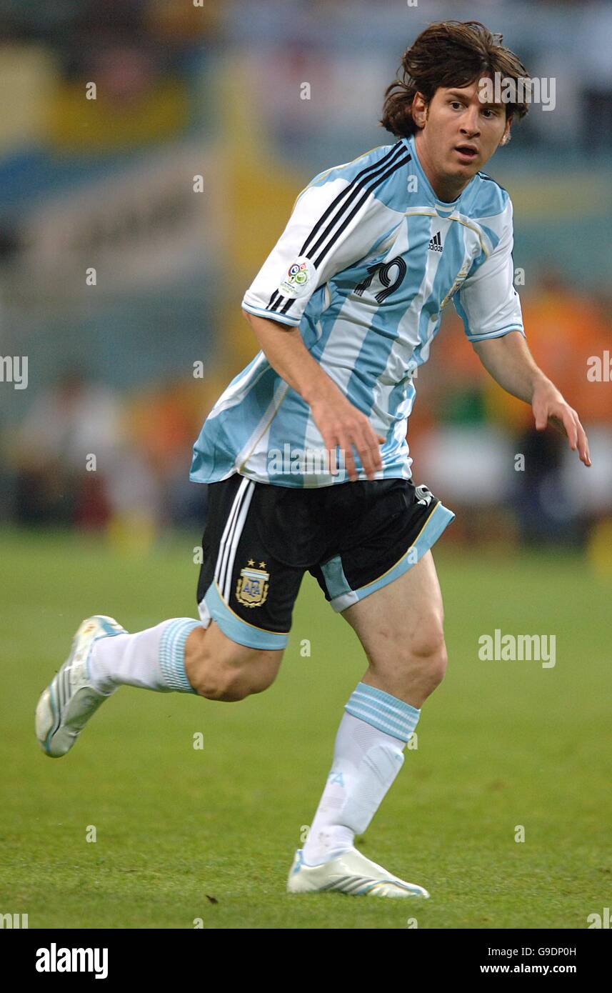 Lionel messi argentina world cup 2006 hi-res stock photography and ...