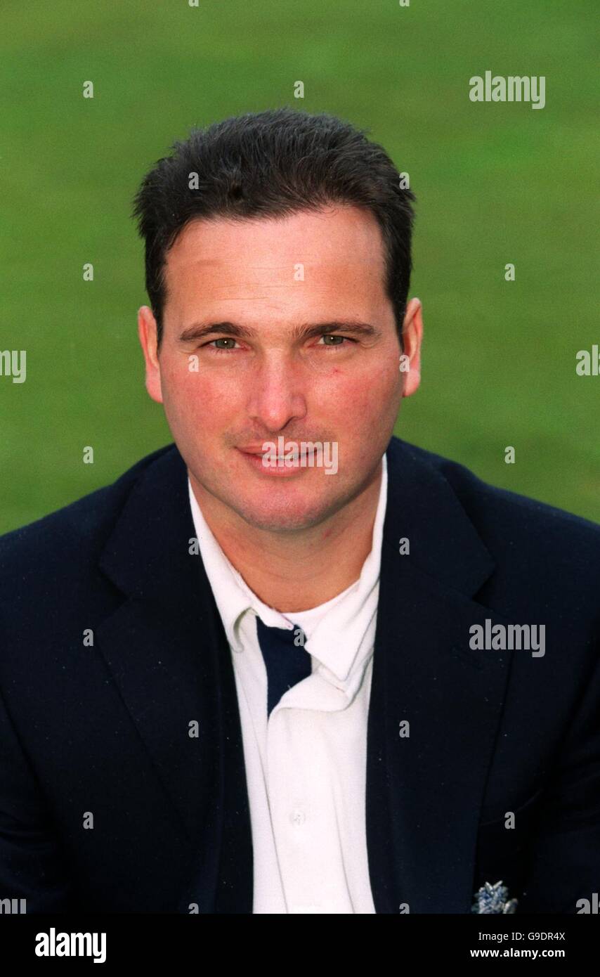 Cricket - Kent CCC Photocall. Mark Ealham, Kent CCC Stock Photo - Alamy