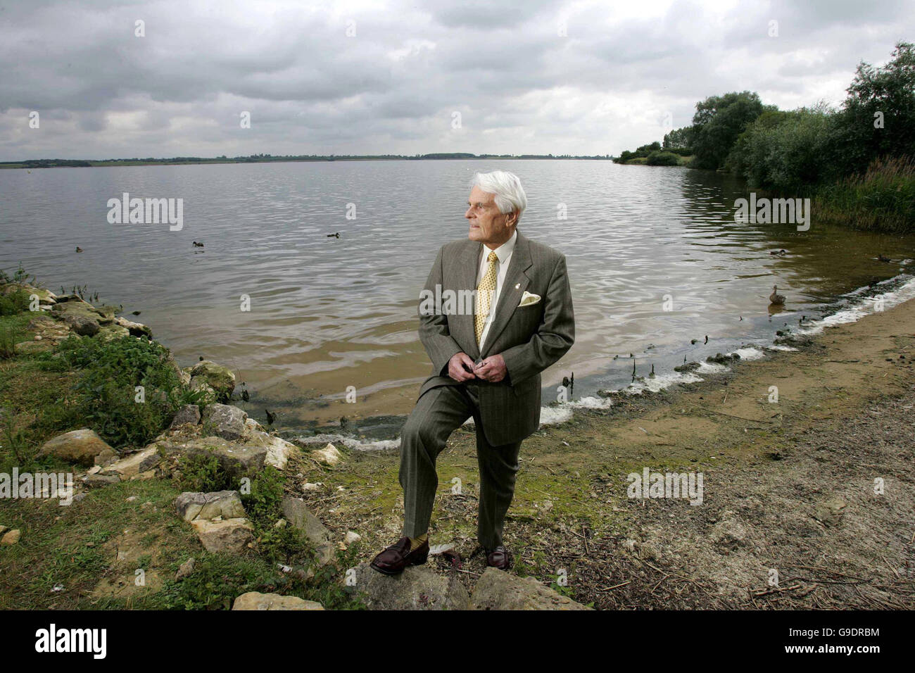 Former Water engineer Kenneth Saxton returns to Grafham Water, the ...