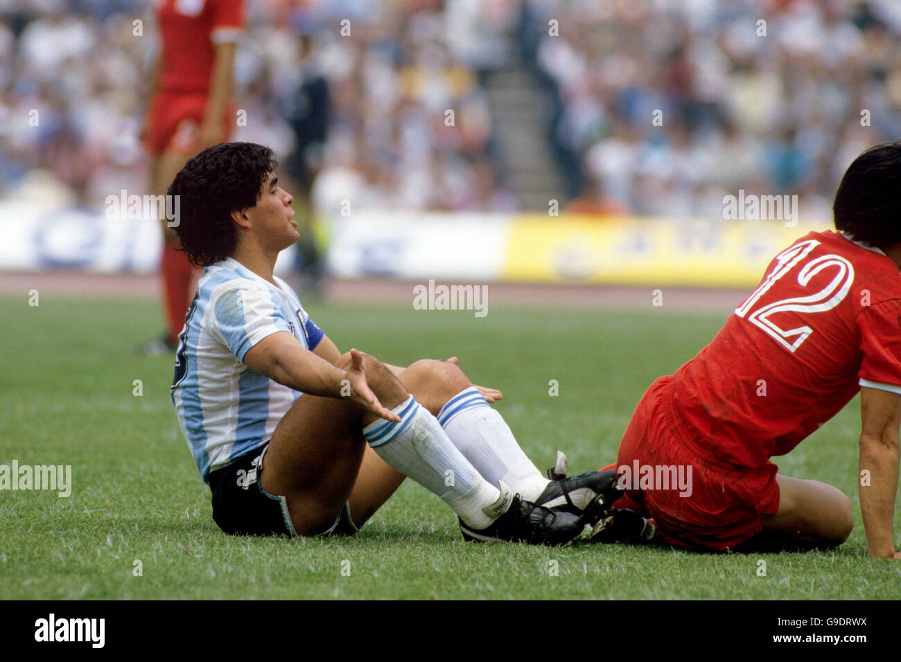 Soccer - World Cup Mexico 1986 - Group A - Argentina v South Korea ...