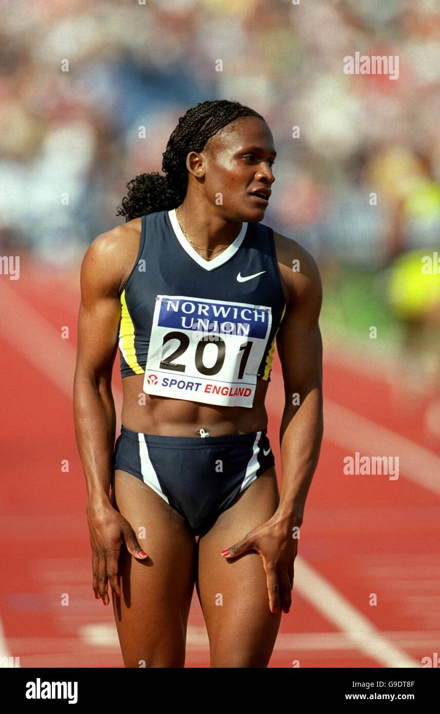 Maria mutola after running the 1500m hi-res stock photography and ...