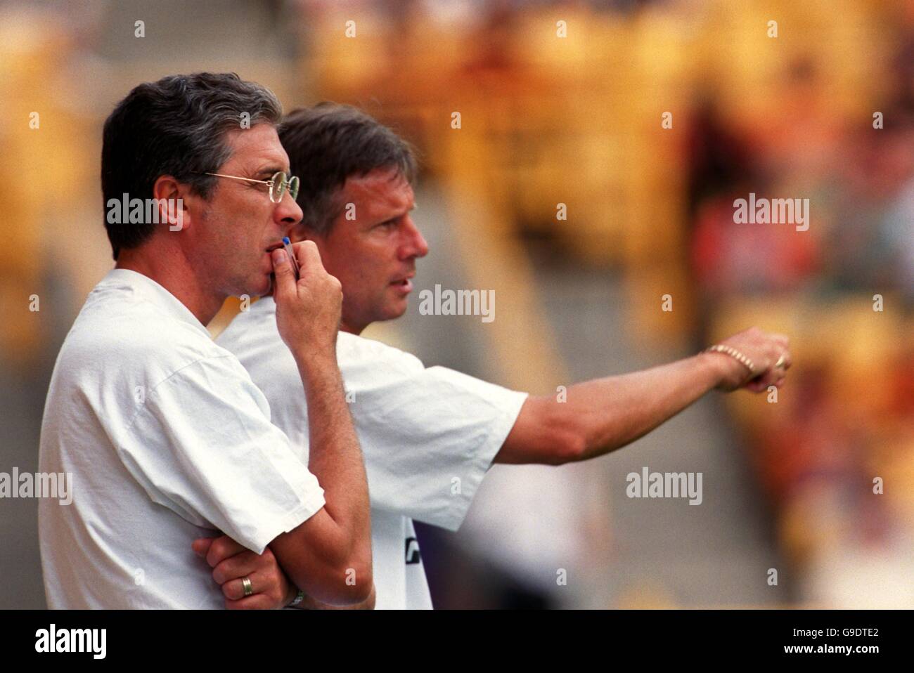 Vanessa Pose Y John Ecker