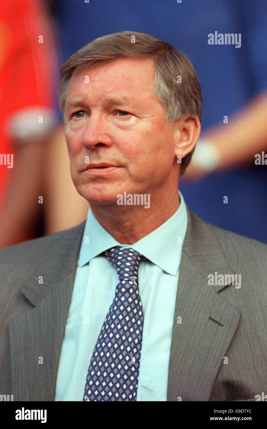 English soccer denis irwin testimonial manchester united v manchester ...