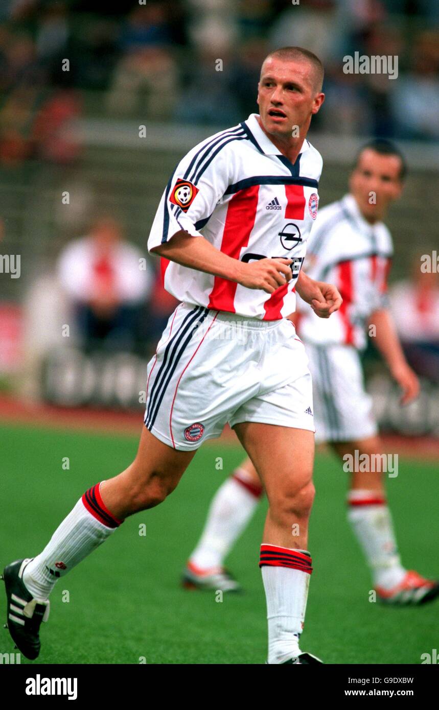 Thomas strunz of bayern munich hi-res stock photography and images - Alamy