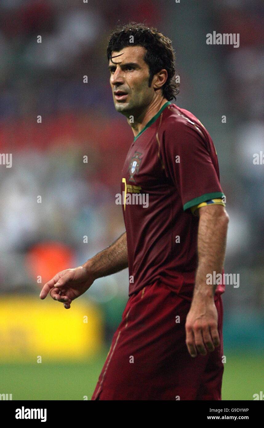 Luis figo portugal hi-res stock photography and images - Alamy