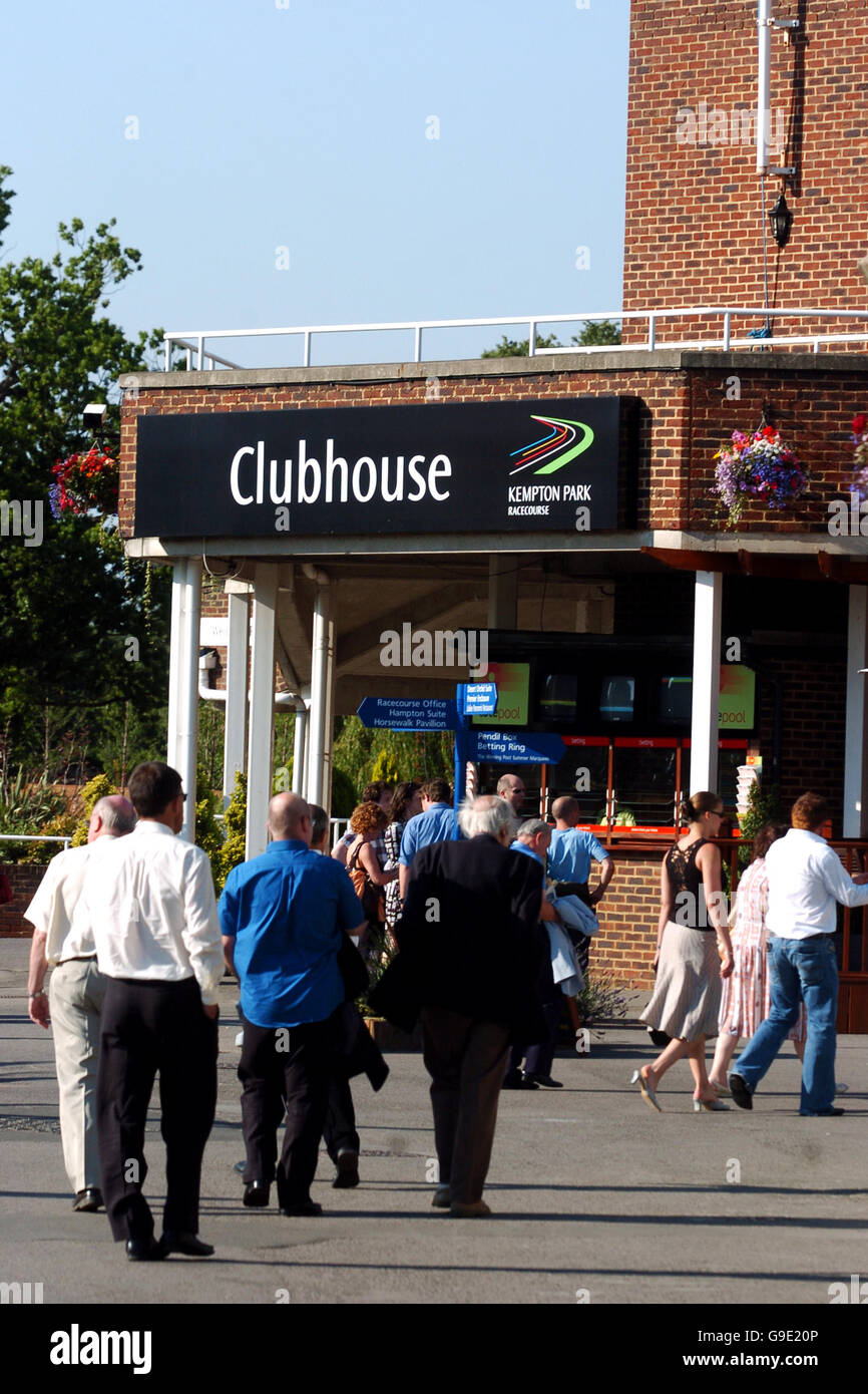 Horse Racing - Best of British Evening - Kempton Park Racecourse Stock ...