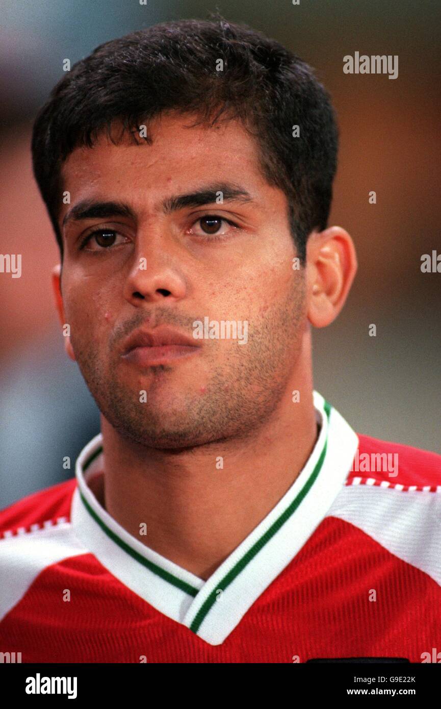 Dariush yazdani hi-res stock photography and images - Alamy