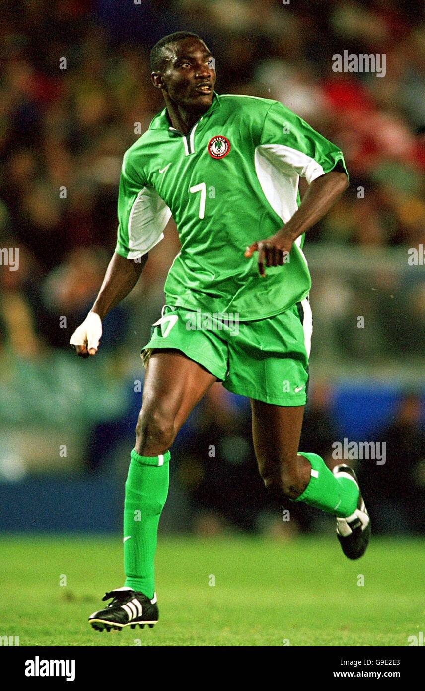 Olympics soccer 2000 hi-res stock photography and images - Alamy