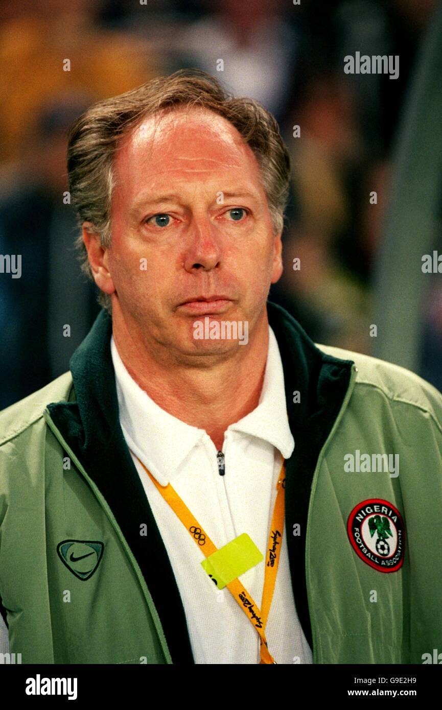 Sydney 2000 olympics mens soccer hi-res stock photography and images ...