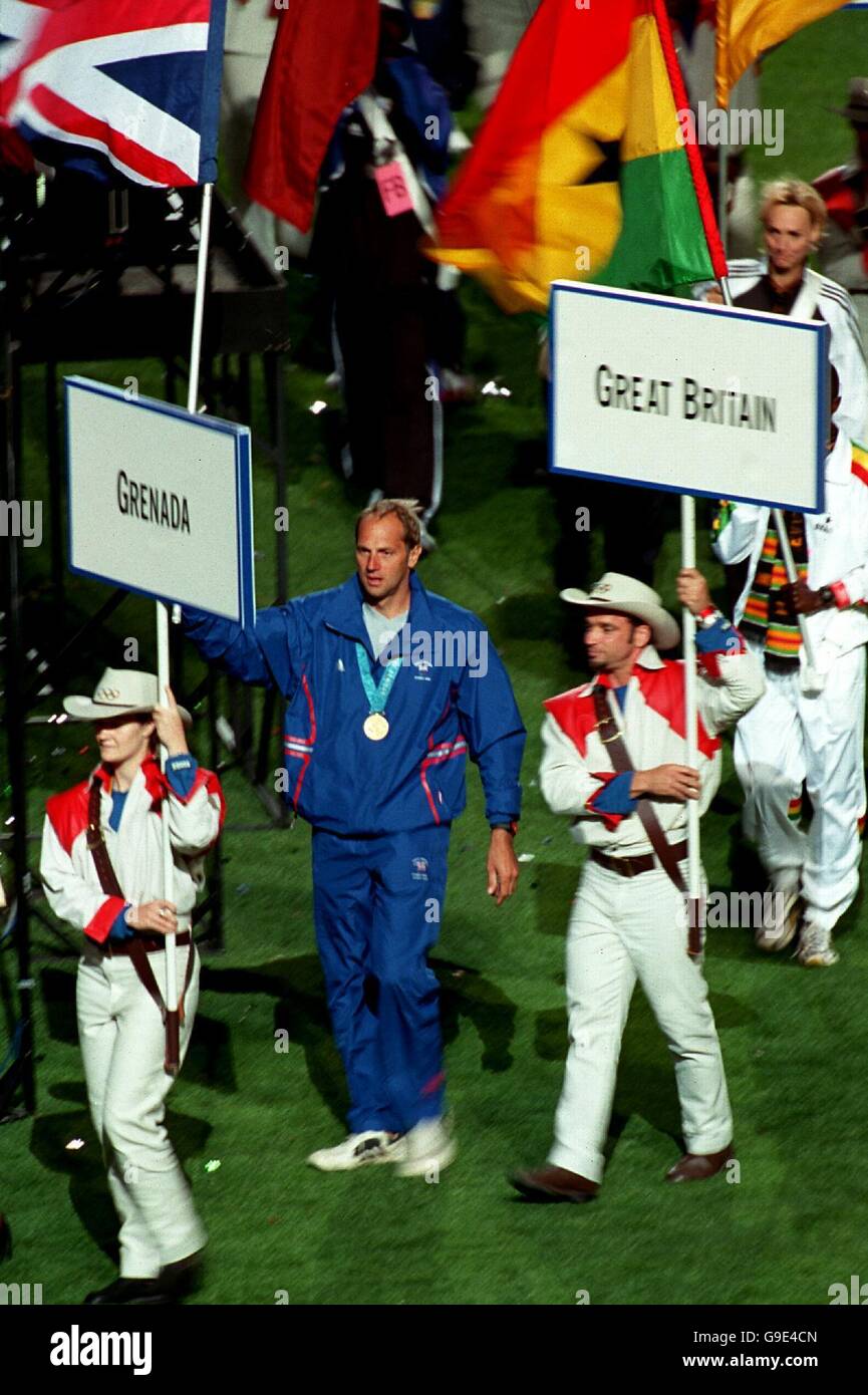 Sydney 2000 Olympics - Closing Ceremony. Great Britain's rowing gold ...
