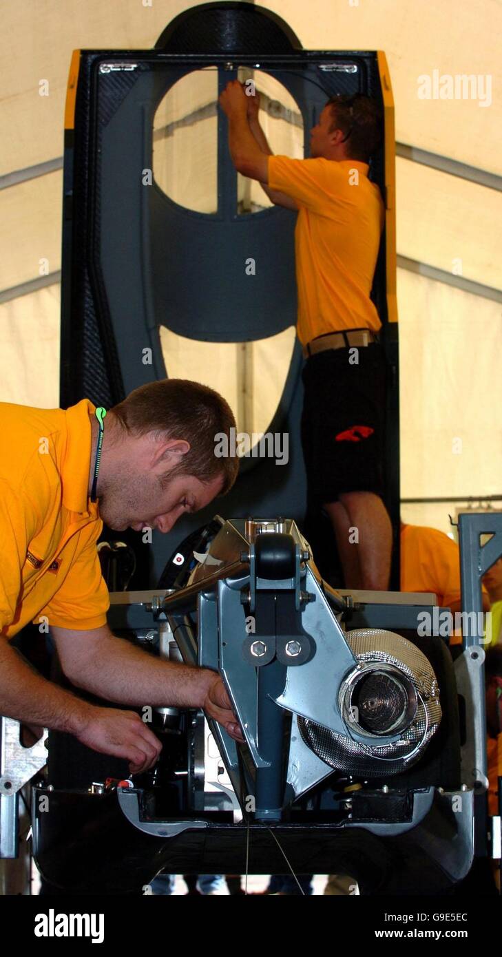 JCB Engineers work on the Diesel Max Challenger during the first test ...