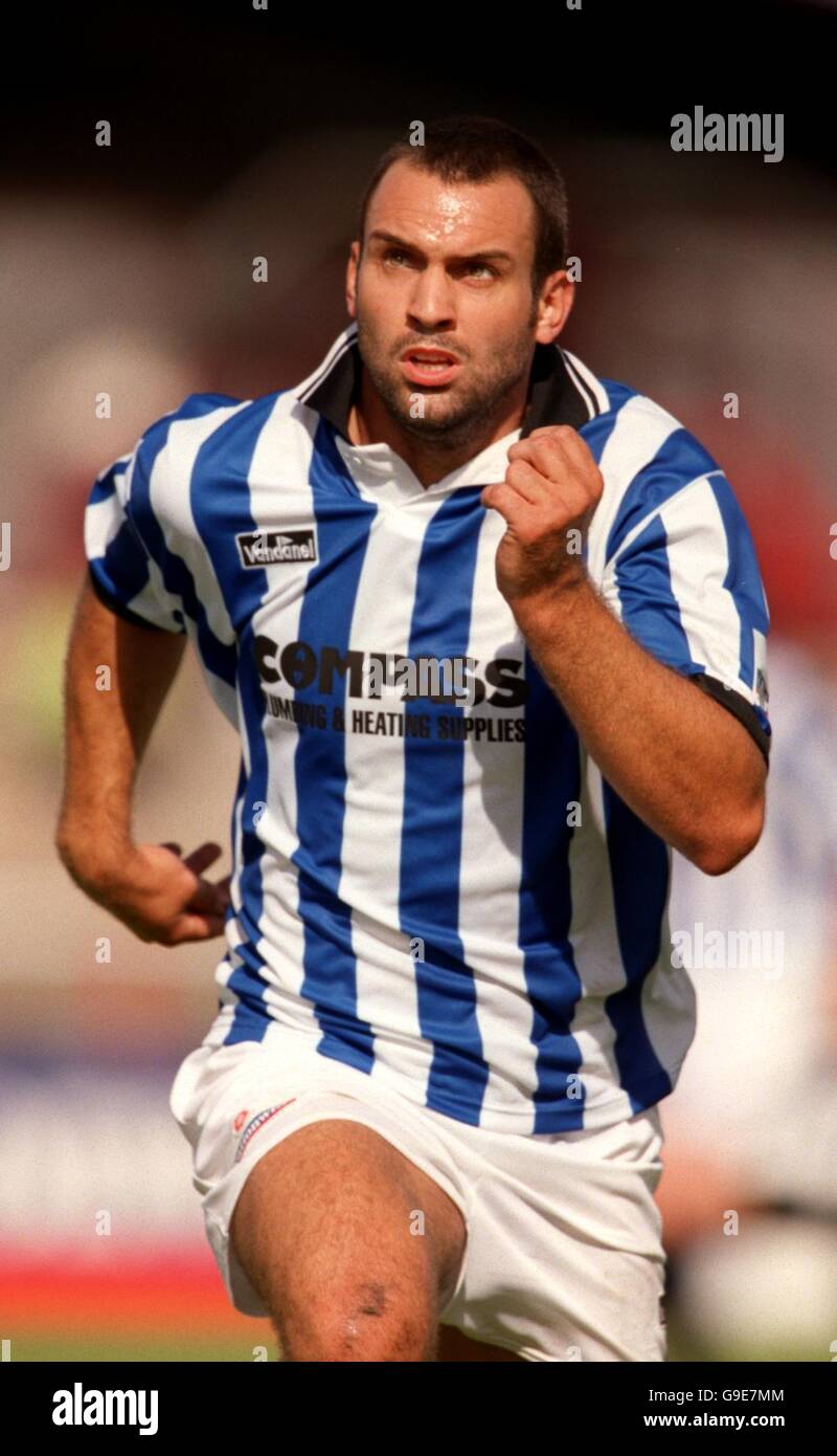 Soccer - Nationwide Conference - Leigh RMI v Dagenham and Redbridge ...