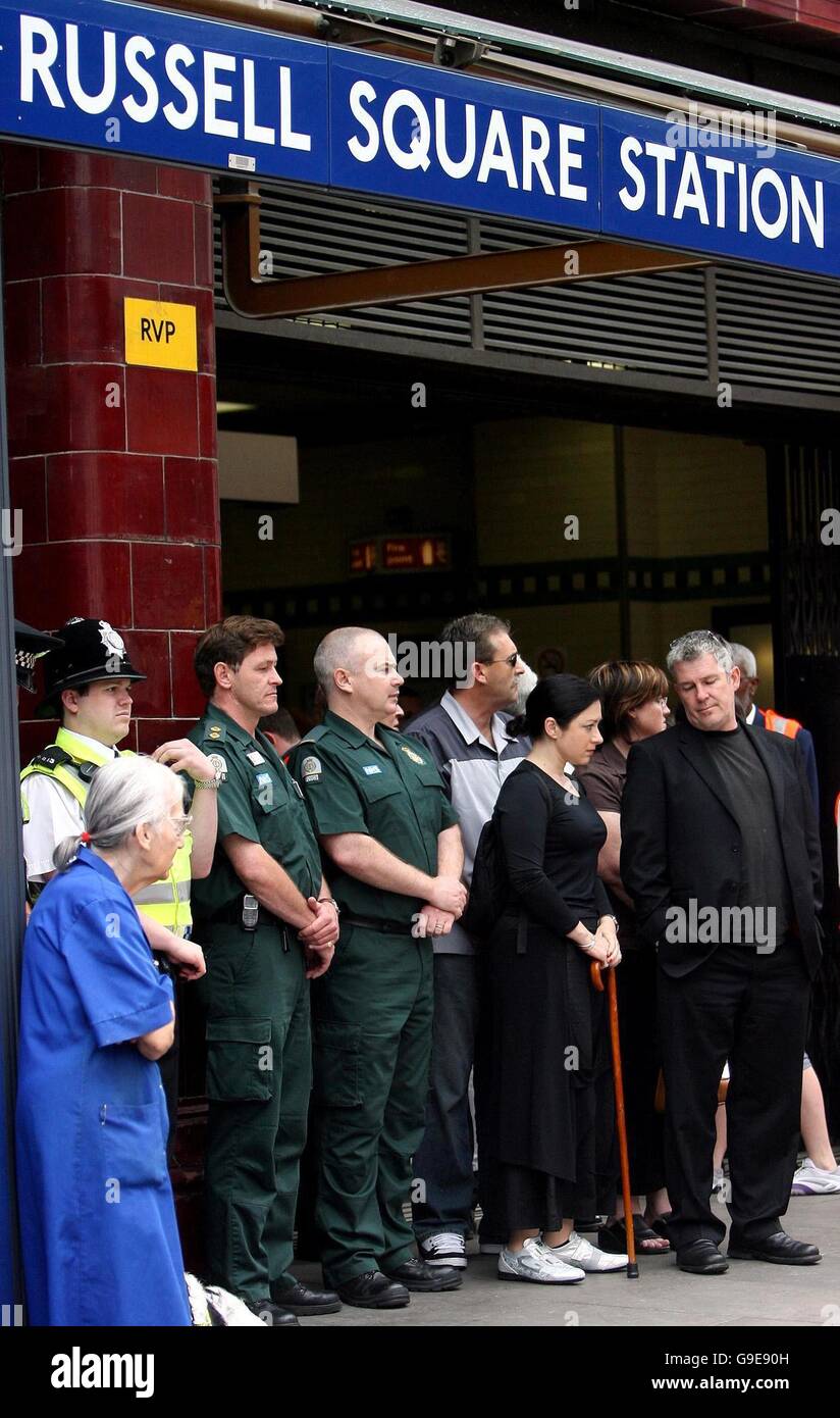 Gill Hicks, second from right, a victim of last years London bombing ...