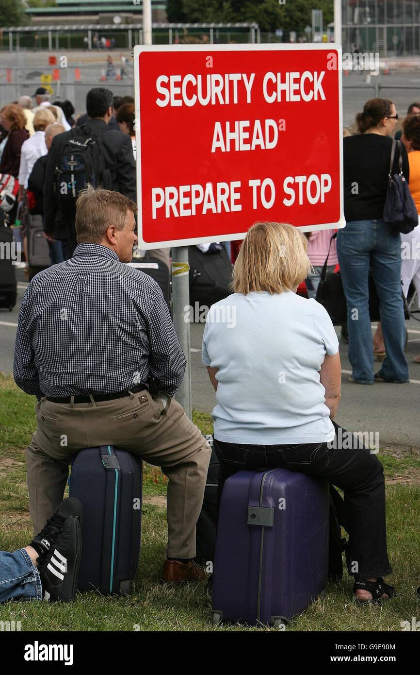 Dublin Airport during the second major security alert in four days ...