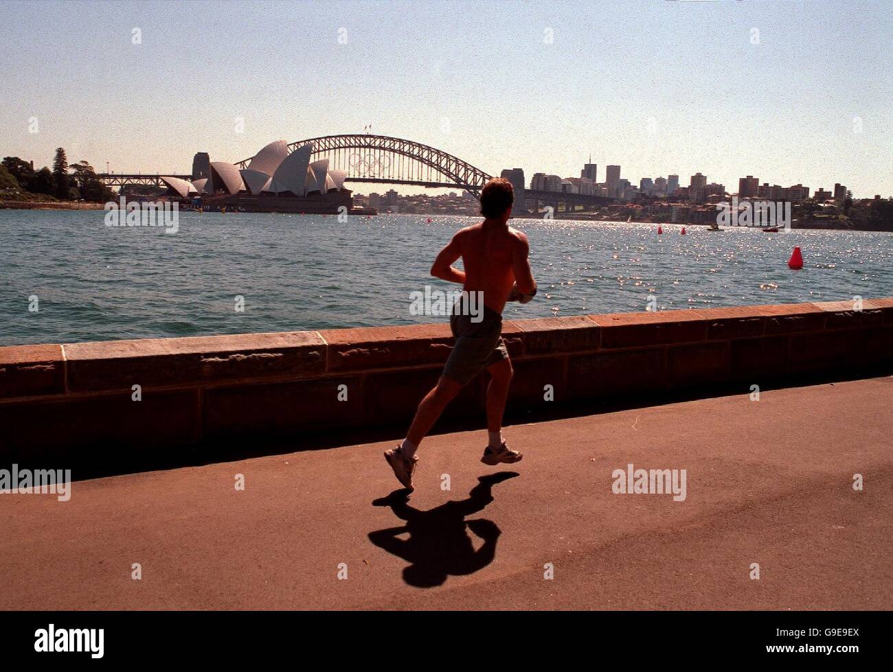 Sydney olympics 2000 harbour bridge hi-res stock photography and images ...