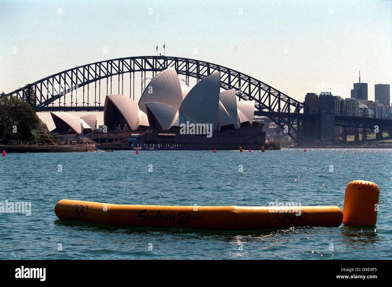 Sydney olympics 2000 harbour bridge hi-res stock photography and images ...