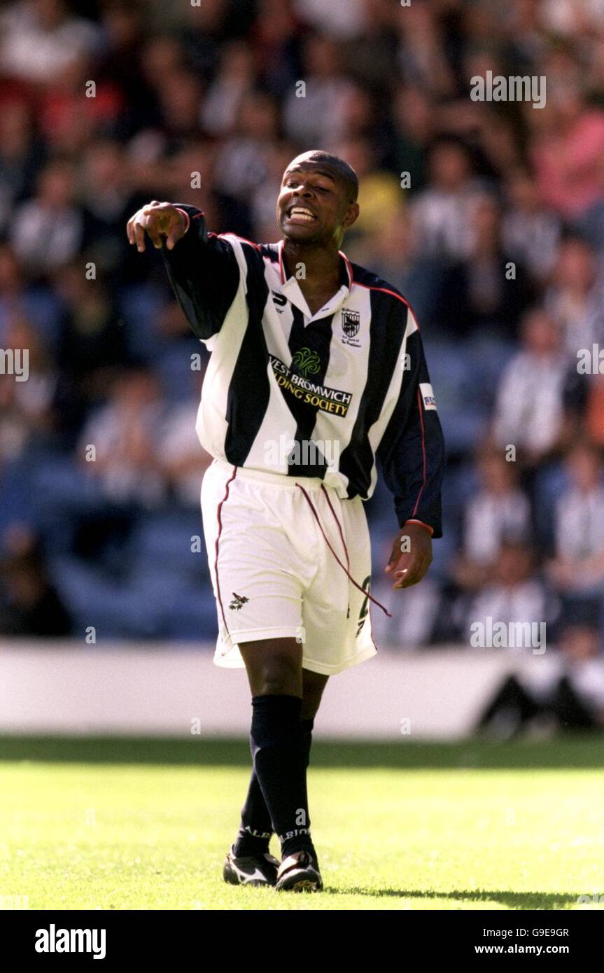 Des lyttle west bromwich albion hi-res stock photography and images - Alamy