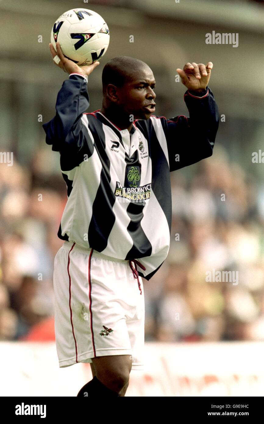 Des lyttle west bromwich albion hi-res stock photography and images - Alamy