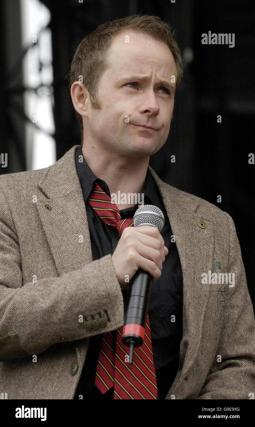 Music billy boyd hi-res stock photography and images - Alamy