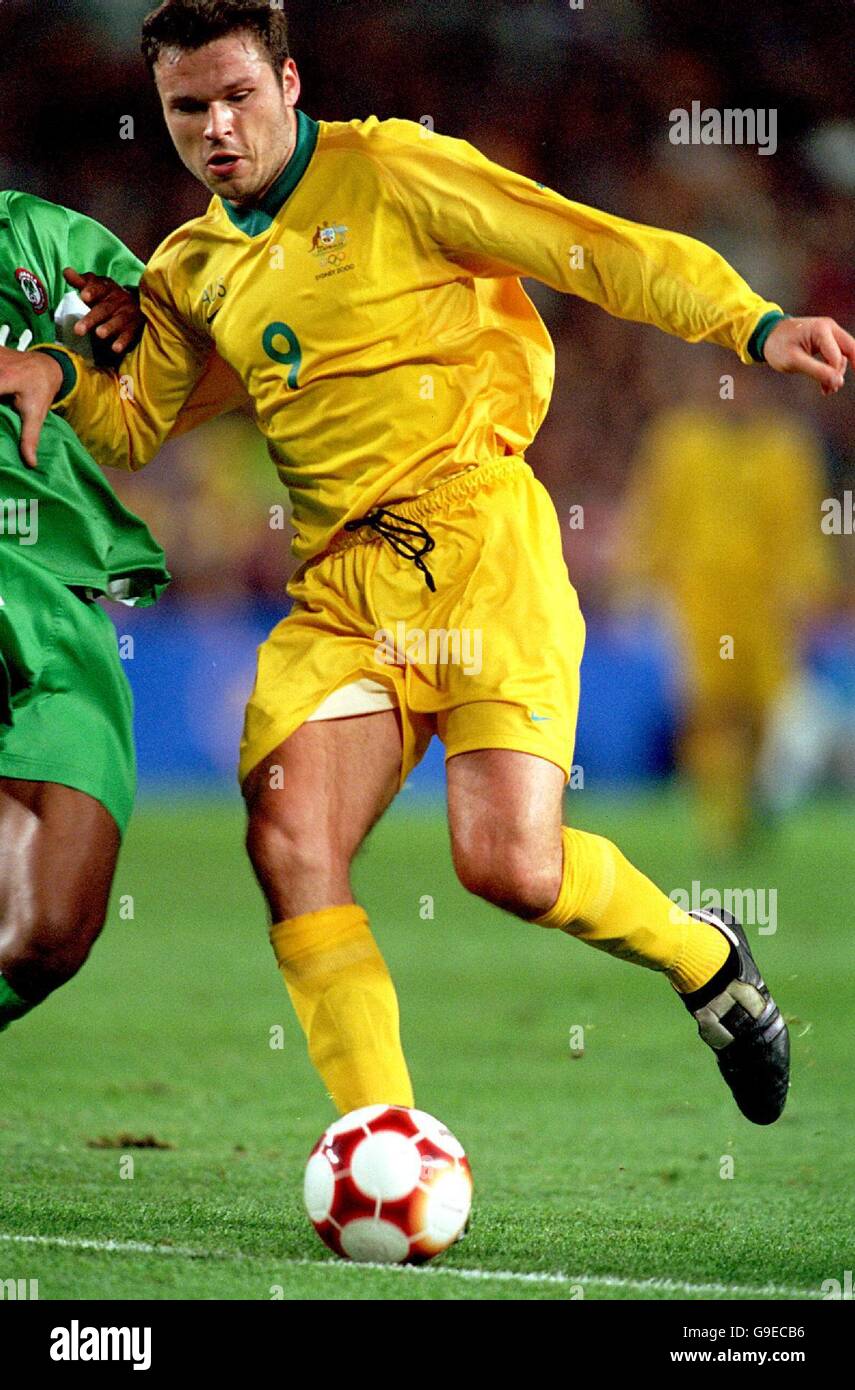 Olympics soccer 2000 hi-res stock photography and images - Alamy