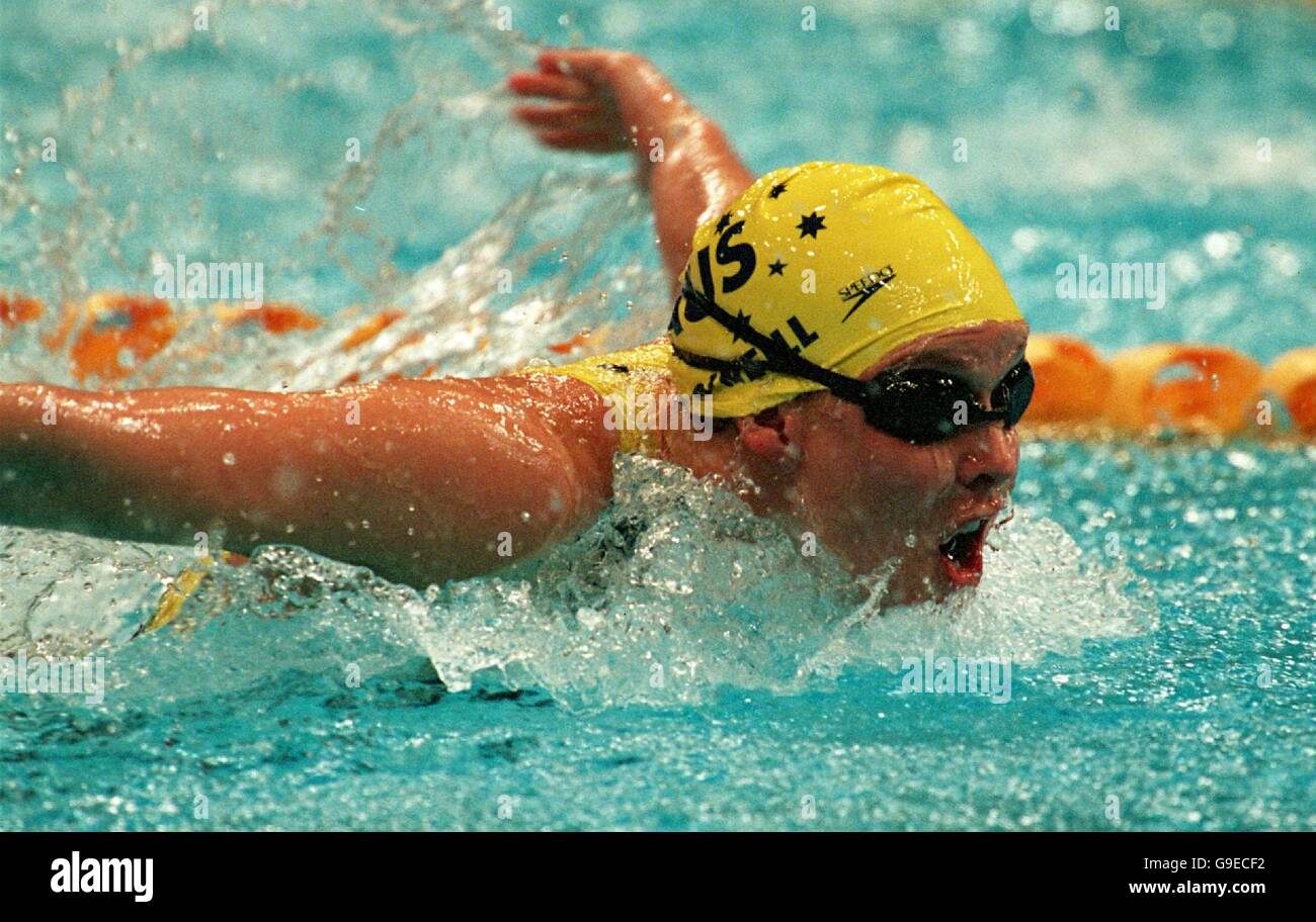 2000 olympics swimming hi-res stock photography and images - Alamy