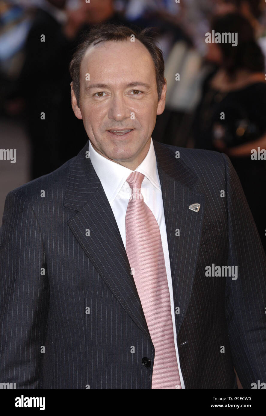 Kevin Spacey arrives for the UK premiere of Superman Returns at the ...