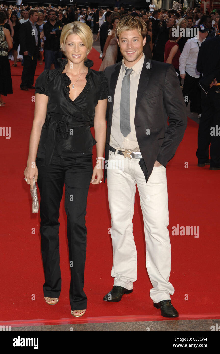 Superman returns duncan james and dani behr hi-res stock photography ...