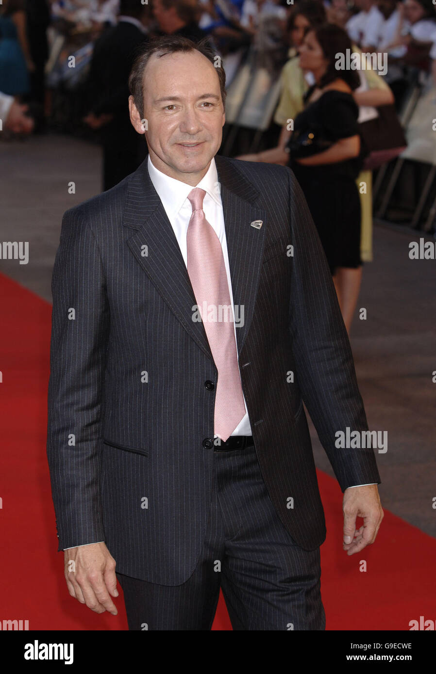 Kevin Spacey arrives for the UK premiere of Superman Returns at the ...