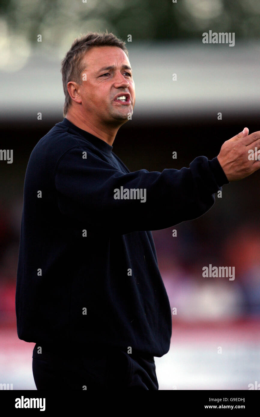 Nigel jemson nottingham forest hi-res stock photography and images - Alamy