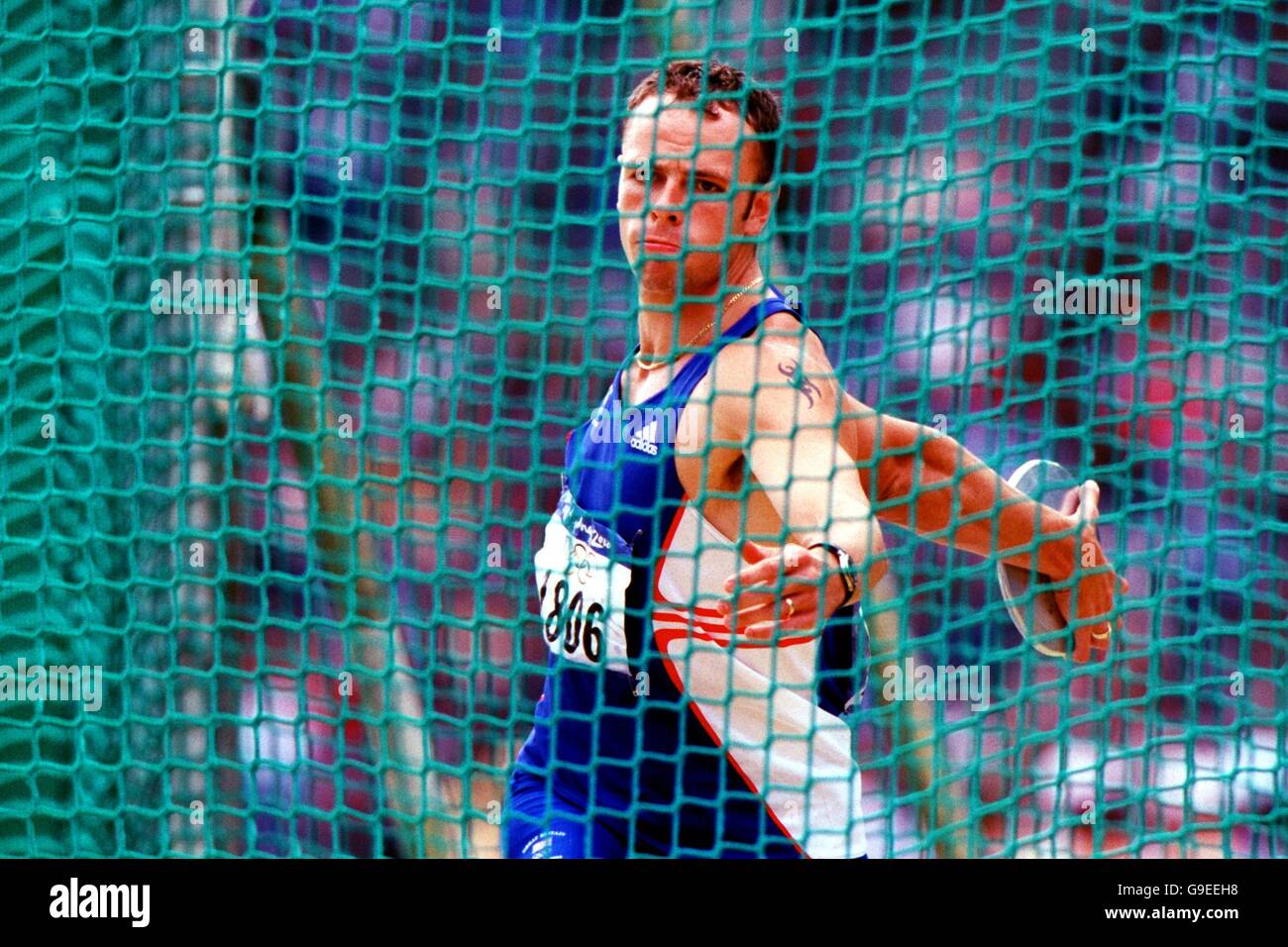 Sydney 2000 olympics athletics mens decathlon discus hi-res stock ...