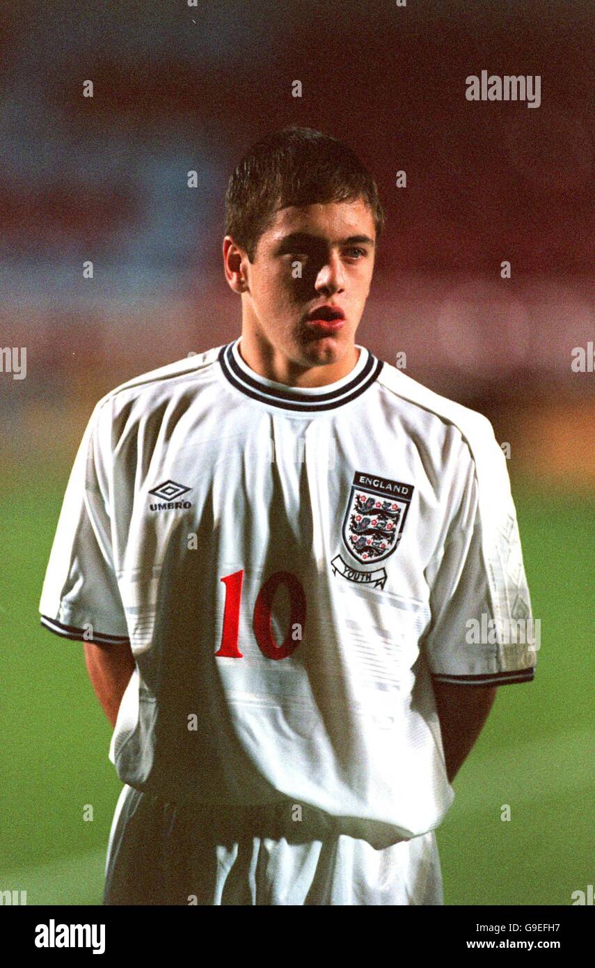 Soccer european under 18 championship qualifier england u18 spain u18 ...
