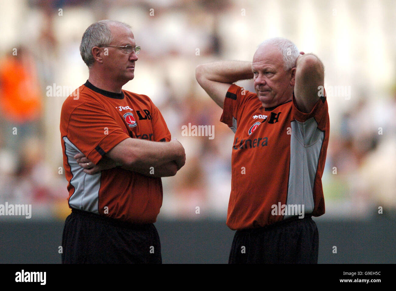 Charlton athletics les reed hi-res stock photography and images - Alamy