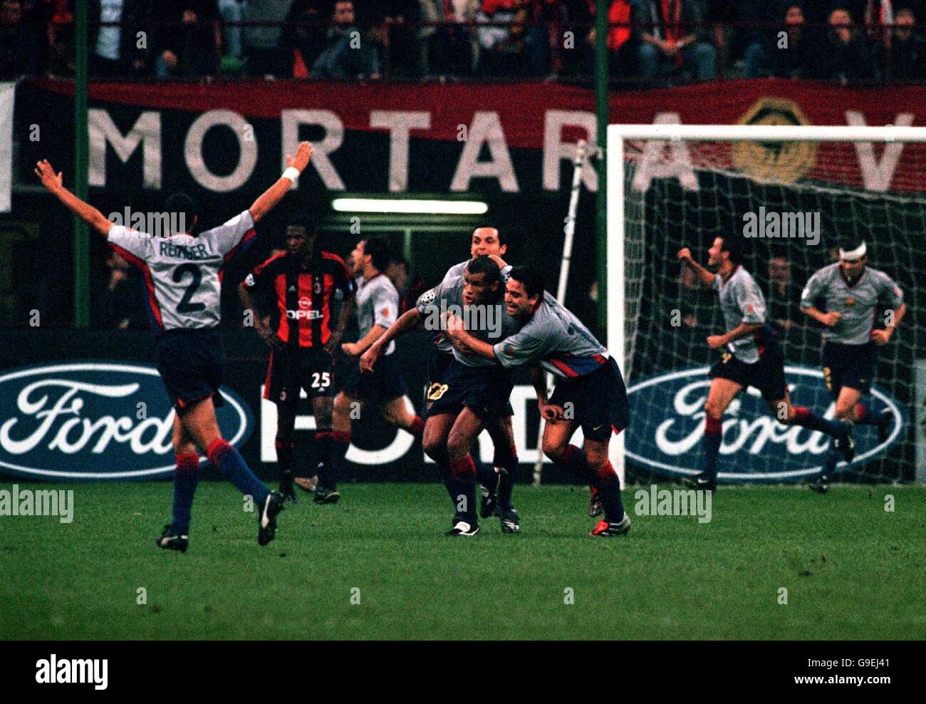 Rivaldo ac milan goal hi-res stock photography and images - Alamy