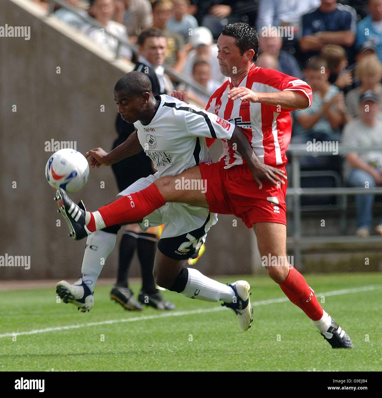 Swanseas leon knight left hi-res stock photography and images - Alamy