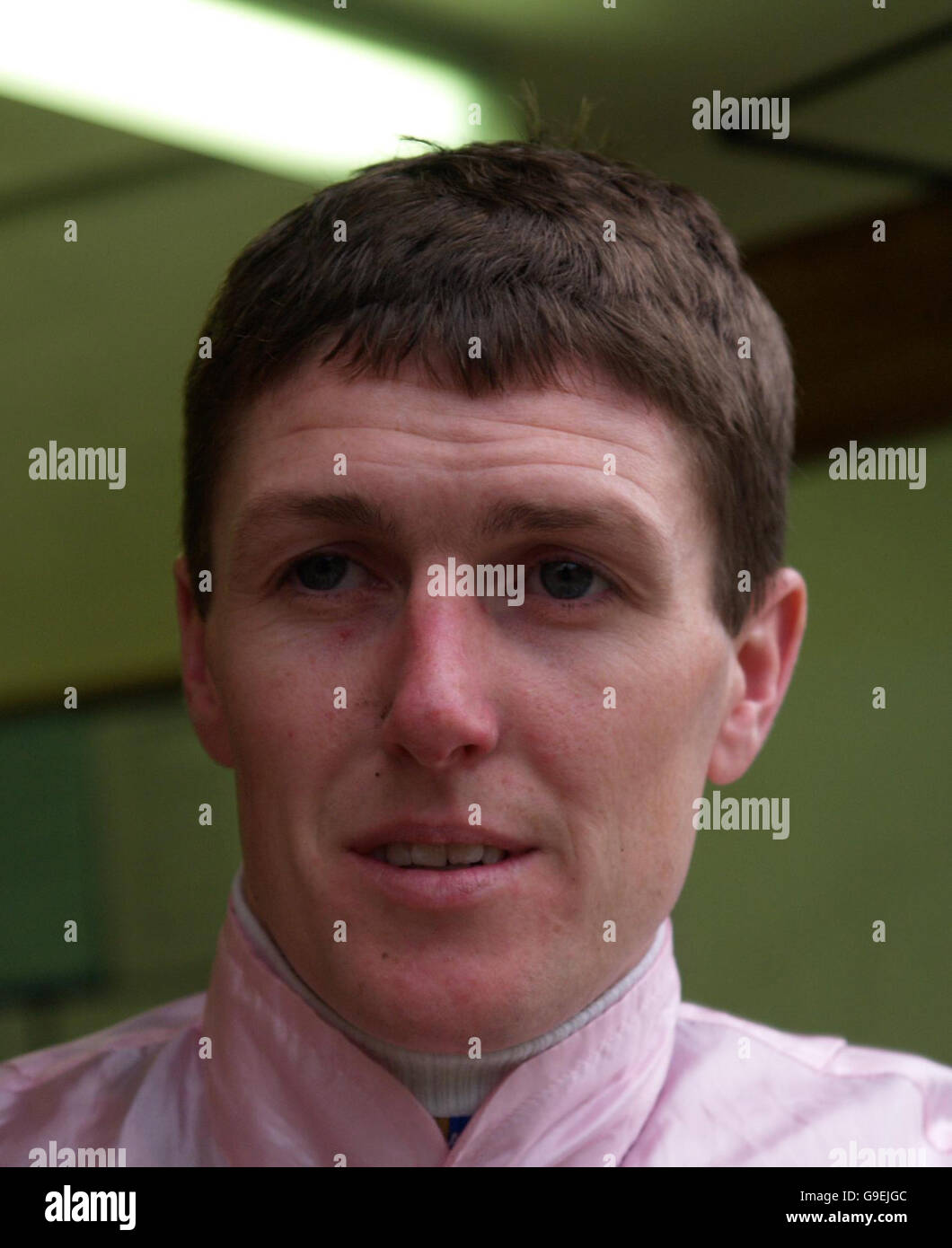 Jockey stephen carson windsor racecourse hi-res stock photography and ...