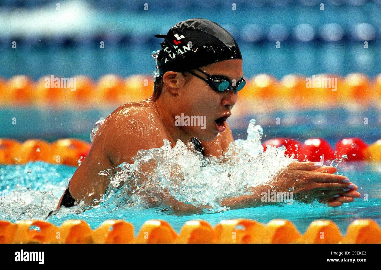 2000 olympics women's swimming hi-res stock photography and images - Alamy