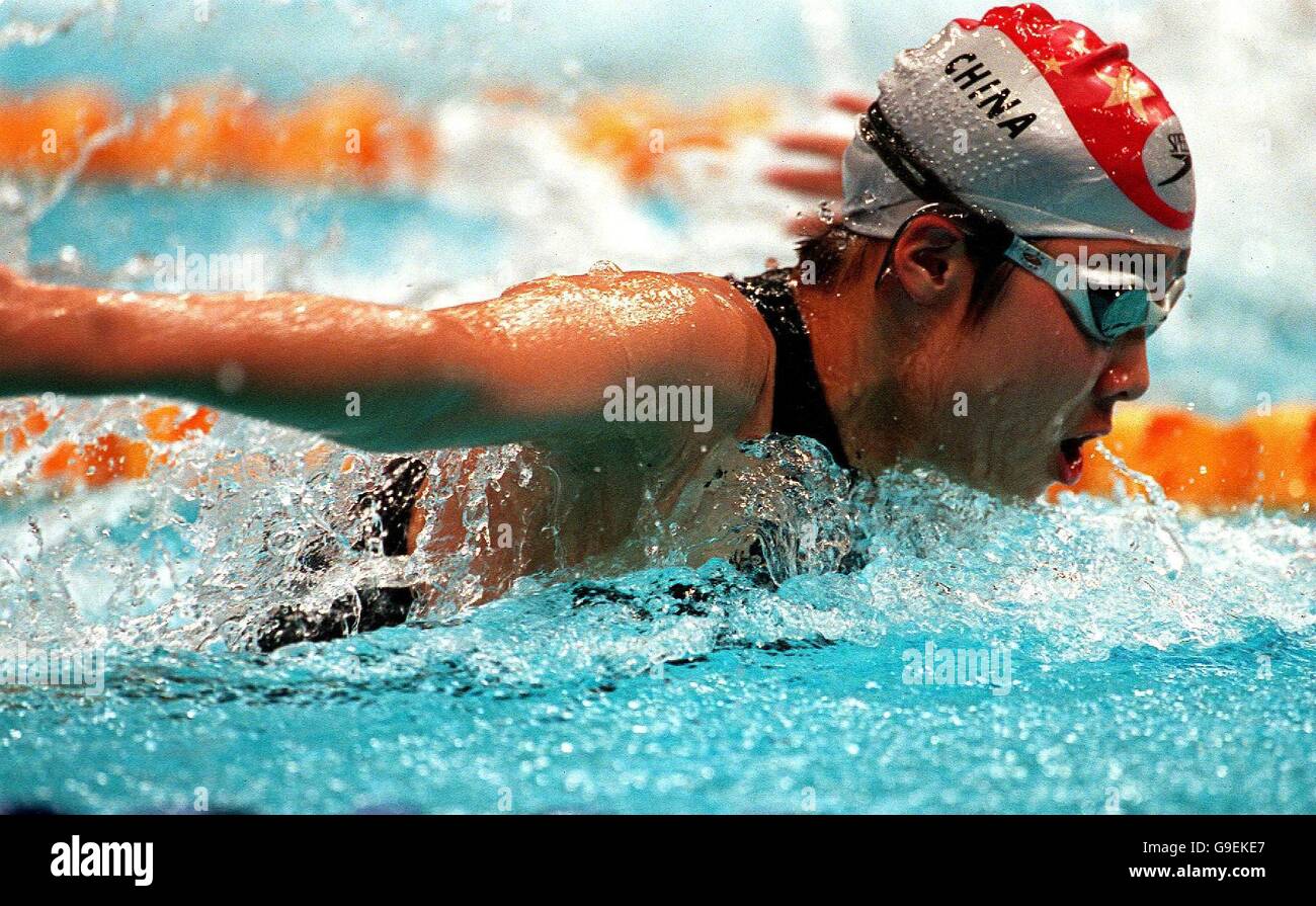 2000 olympics women's swimming hi-res stock photography and images - Alamy