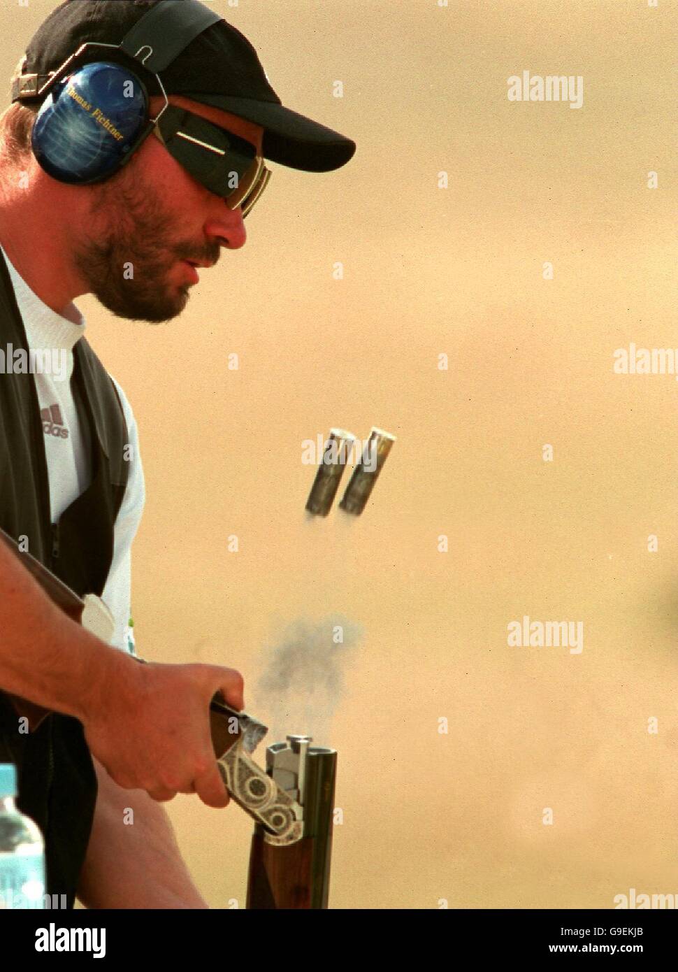 Sydney 2000 olympics shooting hi-res stock photography and images - Alamy