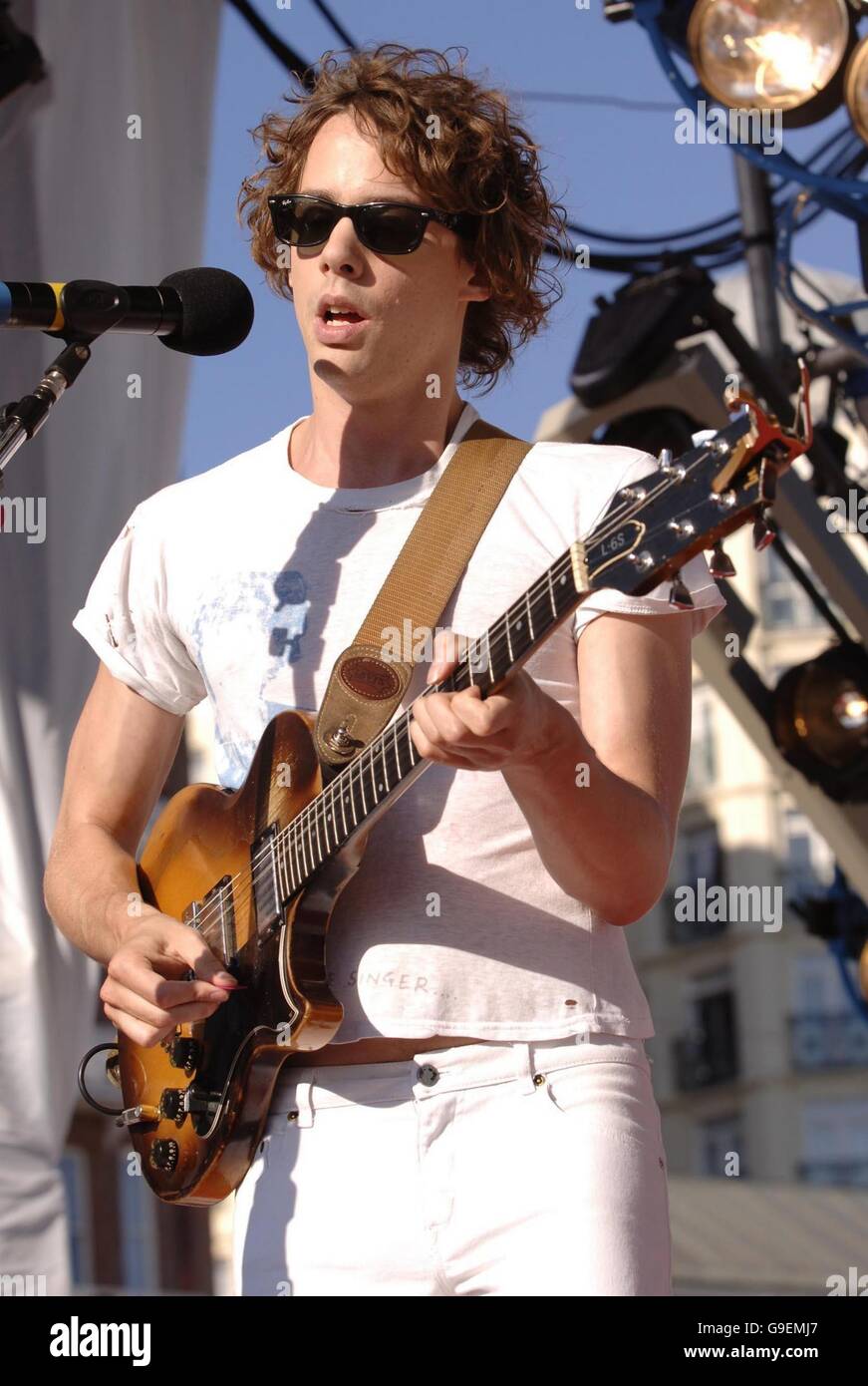 Johnny Borrell from Razorlight performs on stage at the beachfront in ...