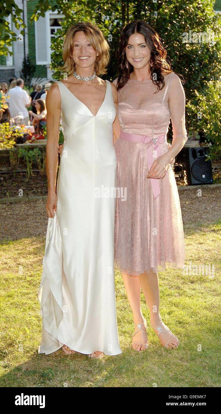 Living tv next top model party hi-res stock photography and images - Alamy