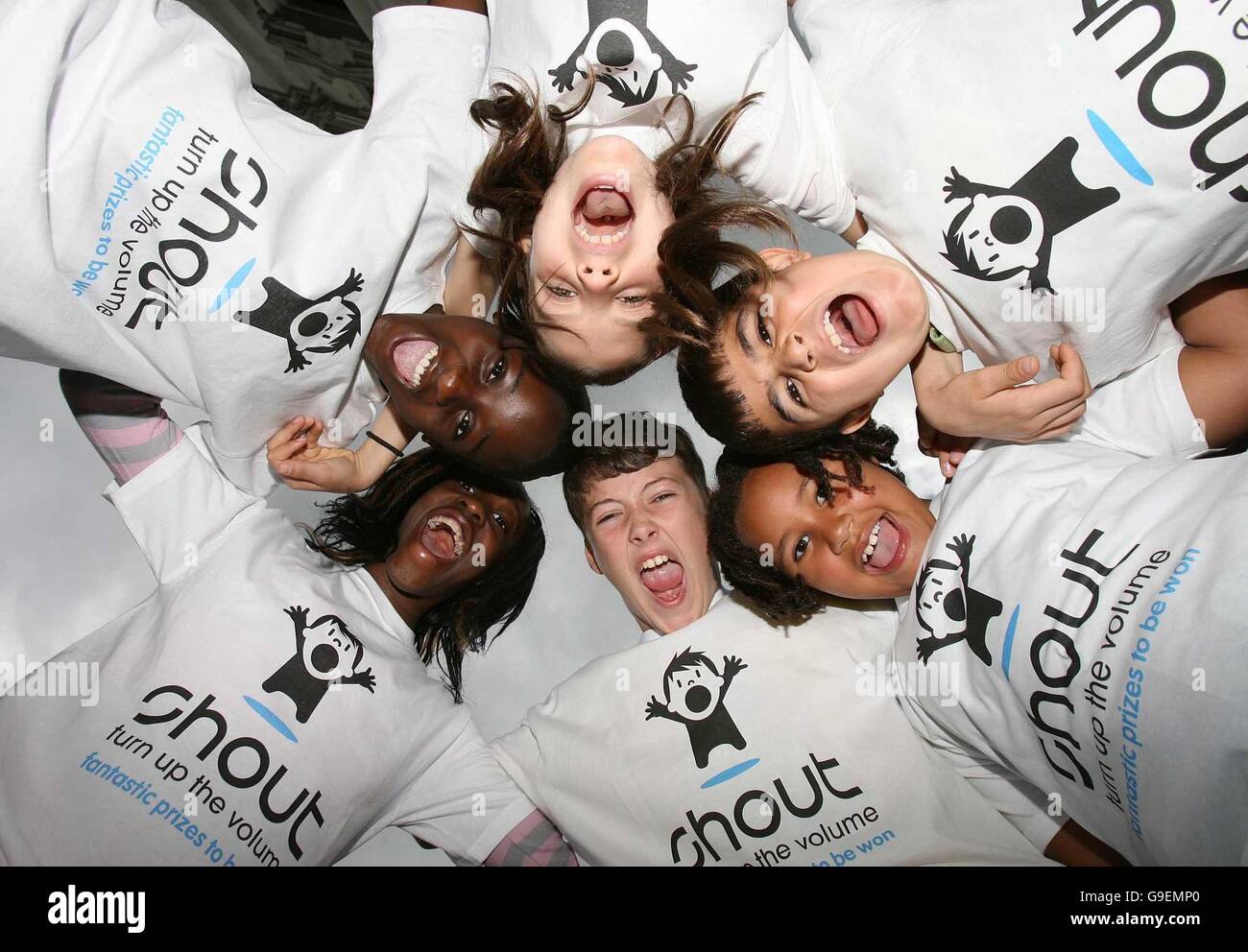 Children from Campsbourne School and Highgate Wood School, London ...