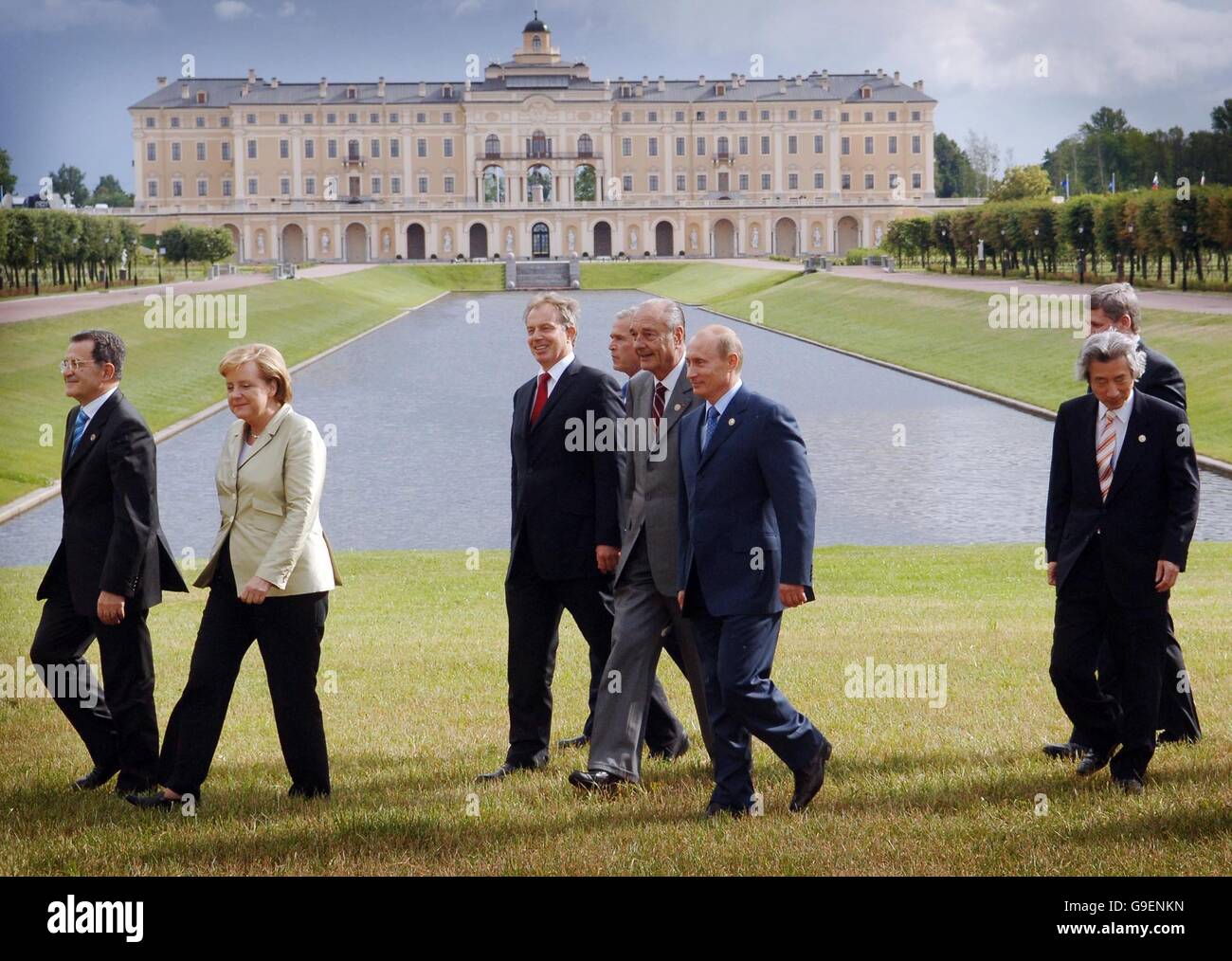 G8 leaders (left to right): Romano Prodi (Italy), Angela Merkel ...