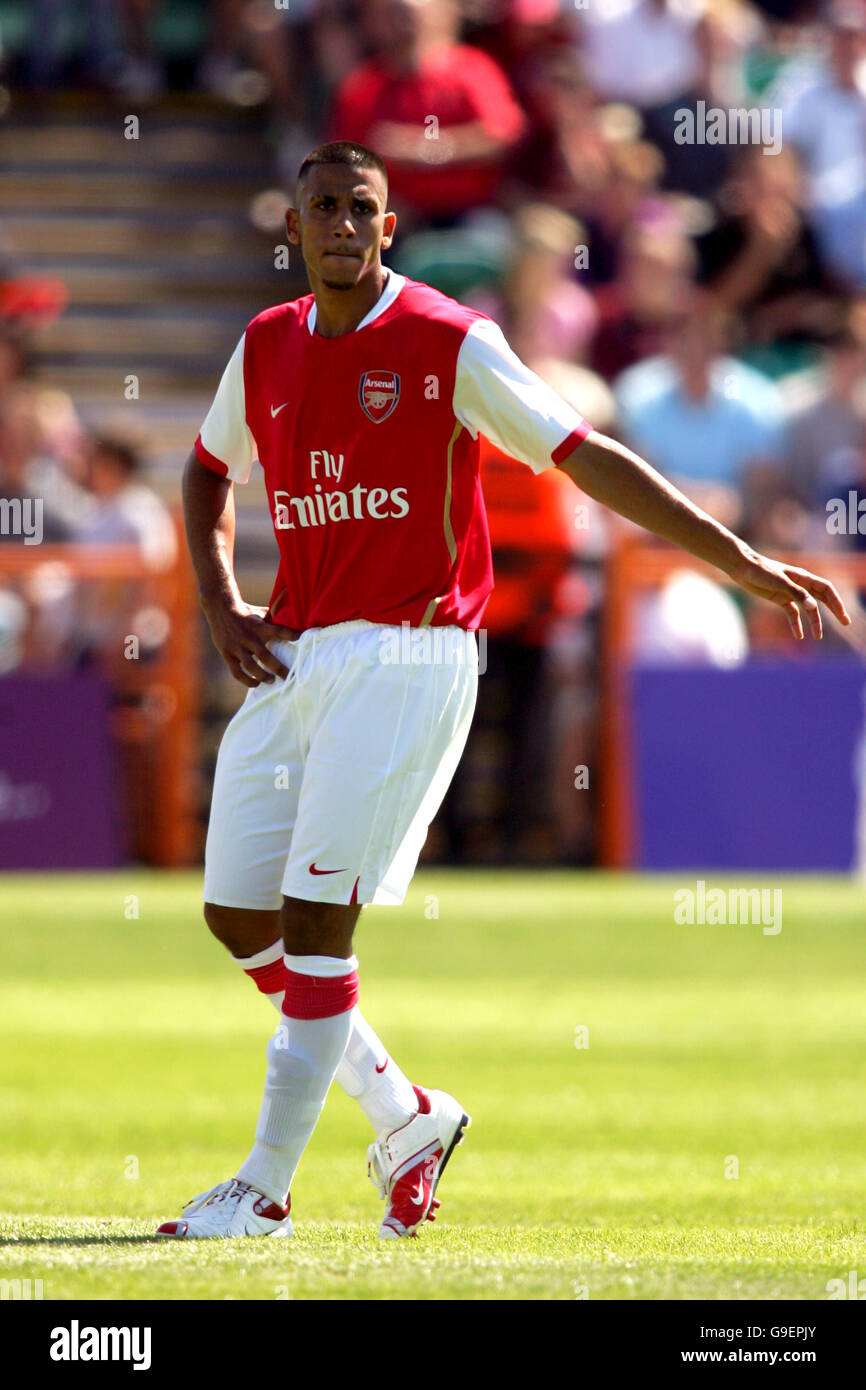 Soccer - Friendly - Barnet v Arsenal - Underhill Stadium. Joe O'Carroll ...