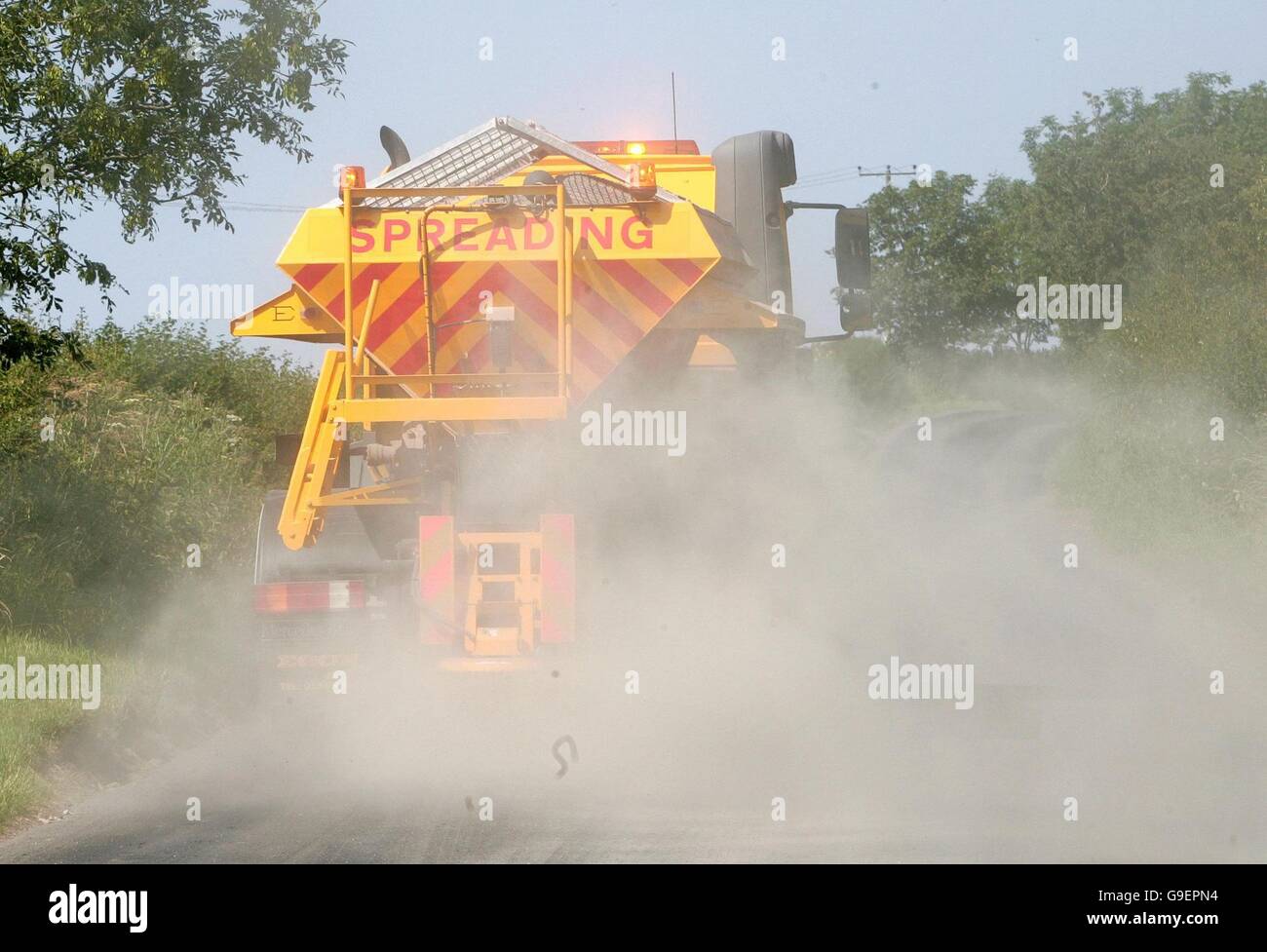 Road melting heat hi-res stock photography and images - Alamy