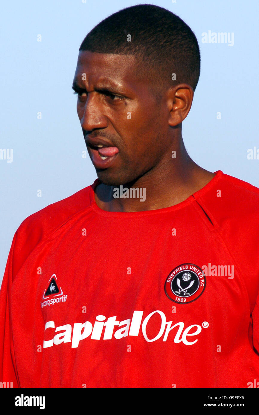 Soccer - Friendly - Worksop Town v Sheffield United - Sandy Lane Stock ...