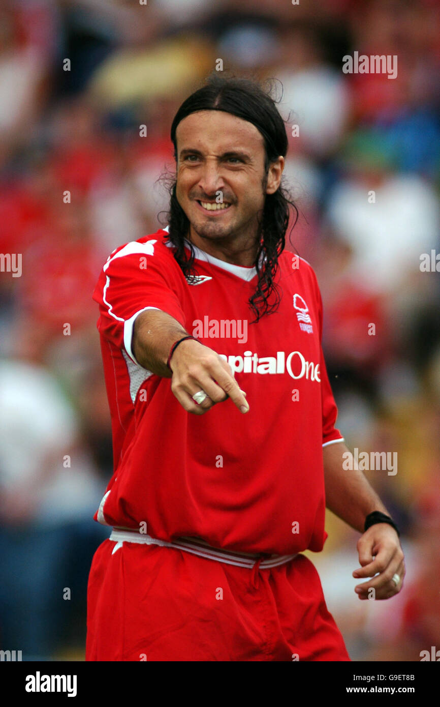Nottingham forests gino padula hi-res stock photography and images - Alamy