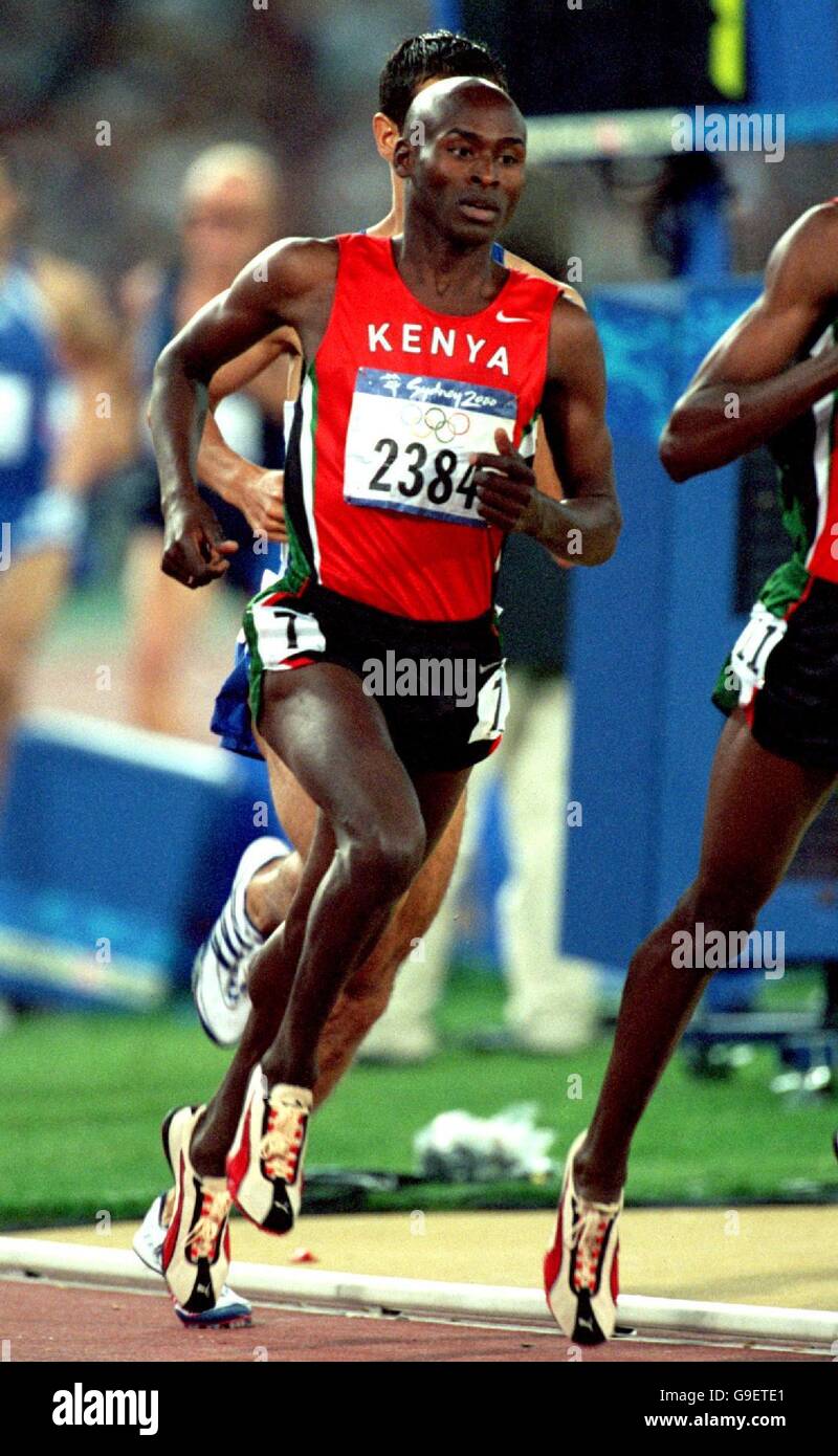 Sydney 2000 Olympics - Athletics - Men's 1500m - Final. Kenya's Bernard Lagat Stock Photo - Alamy